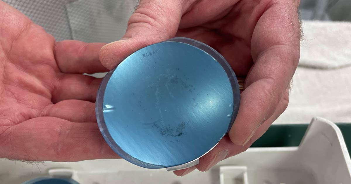 InVision Optical | How Are Prescription Eyeglass Lenses Made?